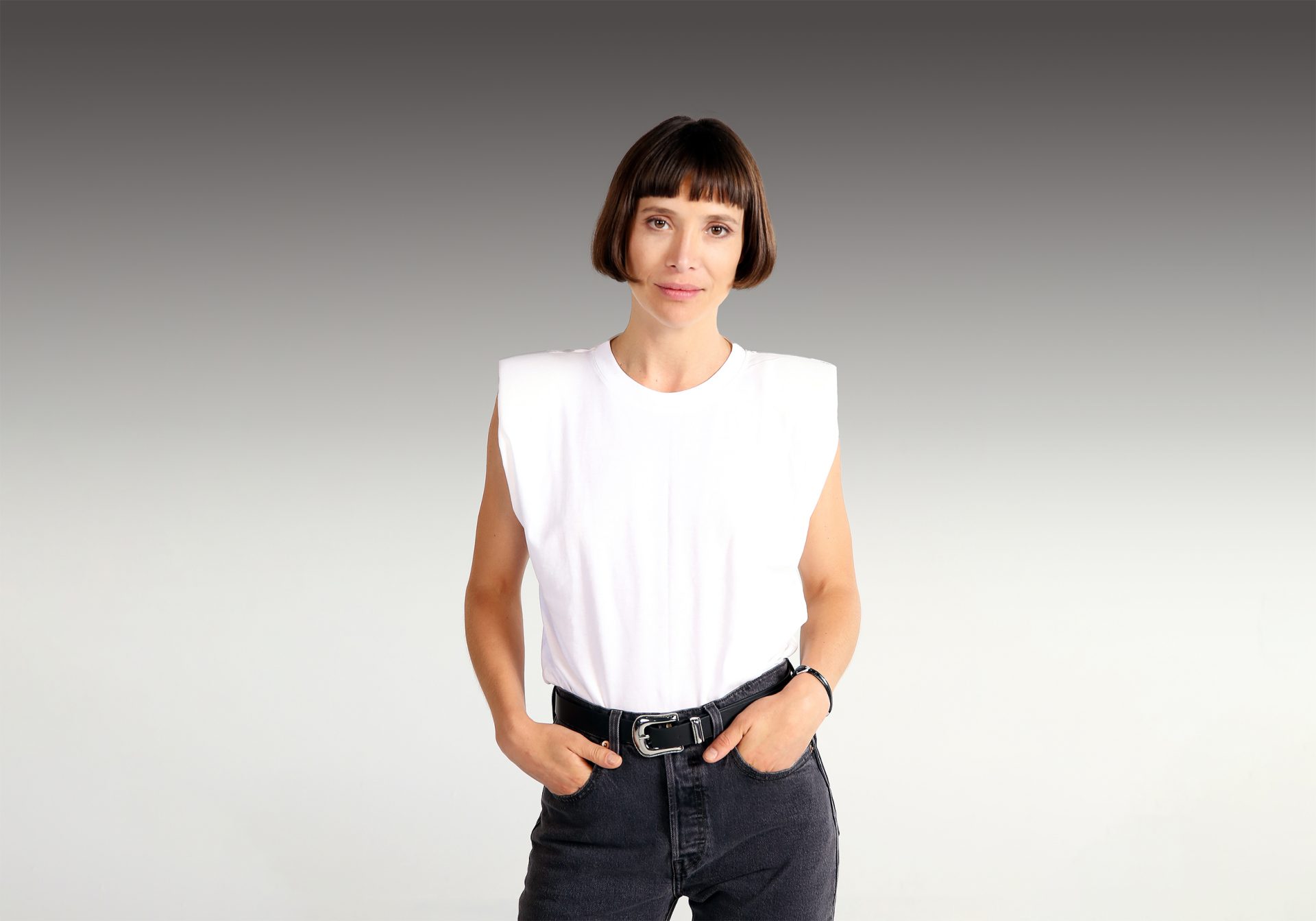 Daniela Ramírez revela el tormentoso viaje emocional de "Elena"